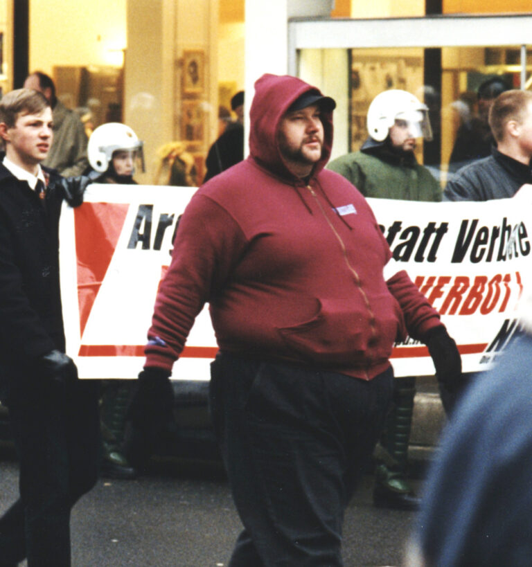 Nazi-Aktivist und ehemaliger NPD-Stadtrat Christian Hehl ist tot ...